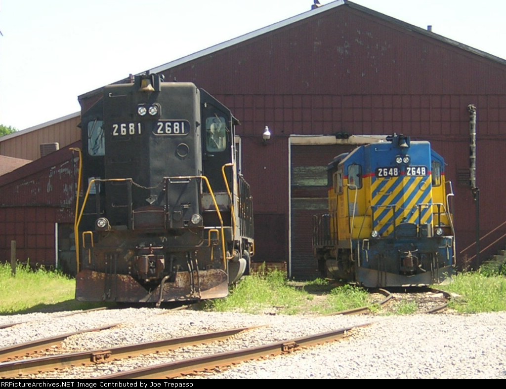 TSBY 2681 and 2648 wait for there next assignments at the yard